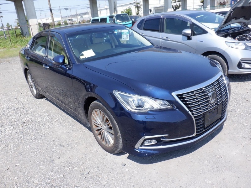 TOYOTA CROWN 2017 For Sale CANON MOTORS KENYA